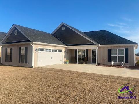 2302 Quail Ridge Ln, Perry, GA 31069 | 14 Photos | MLS #230481 - Movoto