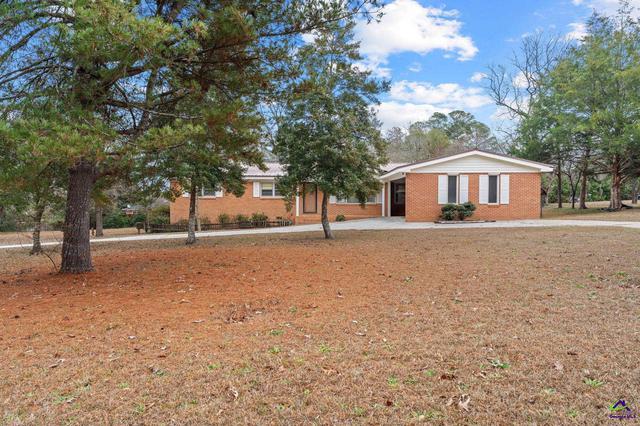 104 Lakeside Dr, Warner Robins, GA 31088 | MLS# 260108 | 47 Photos - Movoto