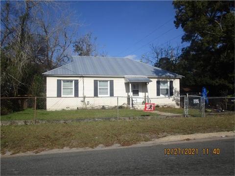 410 Wolfe St, Brunswick, GA 31520 | MLS #1638390 - Movoto