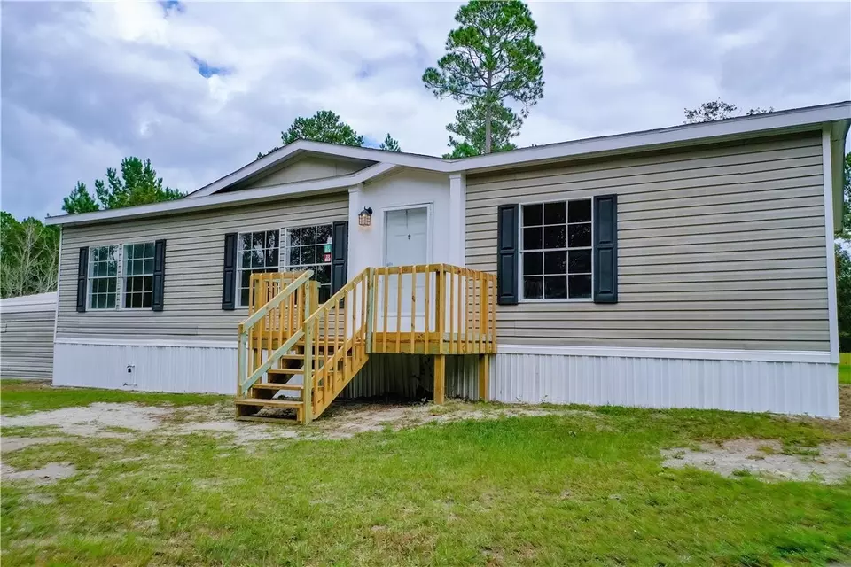 5420 Fawn Rd, Waycross, GA 31503 | 41 Photos - Movoto