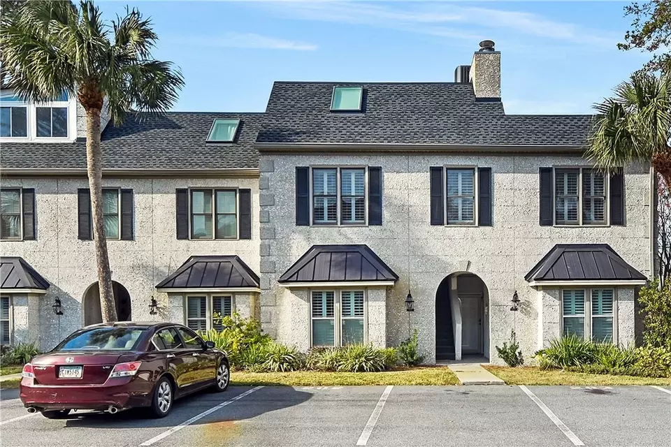 1035 Beachview Dr #203, Saint Simons Island, GA 31522 - Movoto
