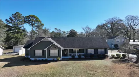 312 Rumph St, Jesup, GA 31545 | 40 Photos - Movoto