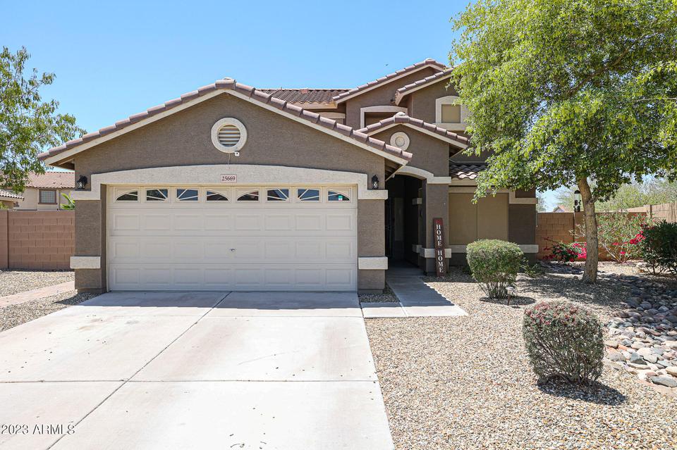 25669 W Dunlap Rd, Buckeye, AZ 85326 | 9 Photos | MLS #6566469 - Movoto