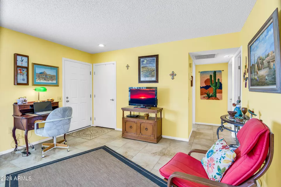 14622 W Yosemite Dr, Sun City West, AZ 85375 | 30 Photos - Movoto