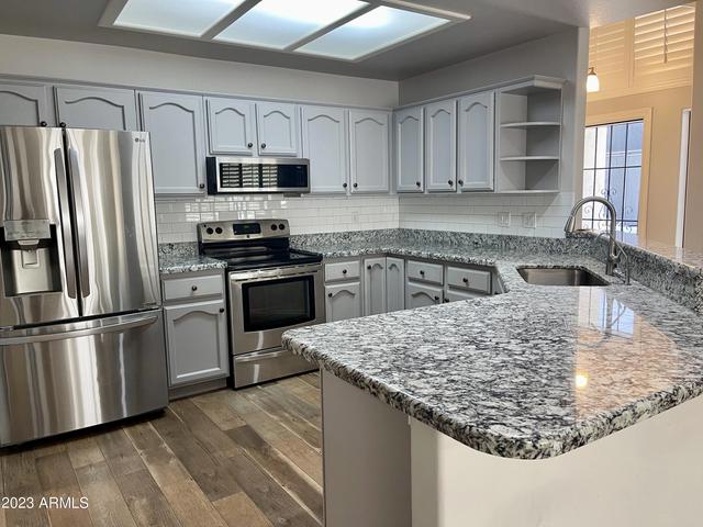 5518 E Lindstrom Ln #64, Mesa, AZ 85215 | 38 Photos - Movoto