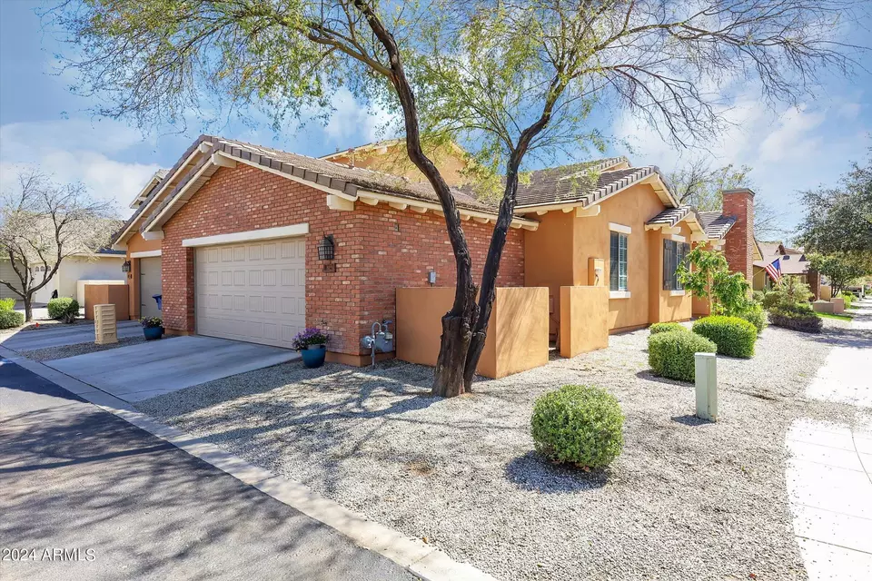 13421 N 151st Dr, Surprise, AZ 85379 | 42 Photos - Movoto