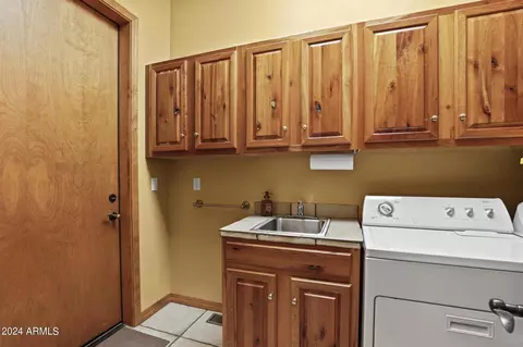 6491 W Ruin Hill Loop, Pine, AZ 85544 | 47 Photos - Movoto