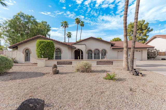 Moon Valley Meadows, Phoenix Homes with Pantry For Sale - Movoto