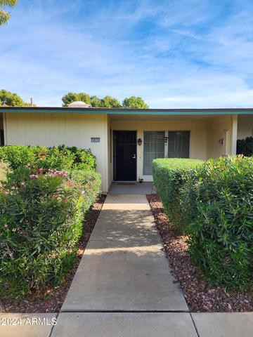 10531 W Wheatridge Dr, Sun City, AZ 85373 | 19 Photos - Movoto