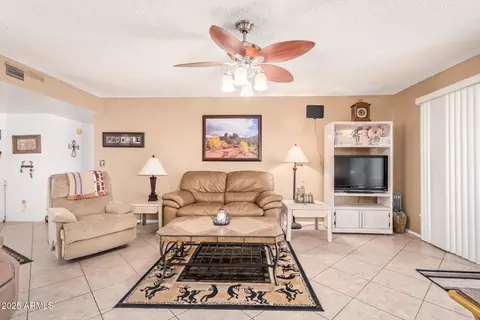 19093 N 97th Ln, Peoria, AZ 85382 | MLS# 6817908 | 28 Photos - Movoto
