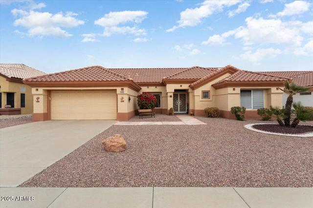 15924 W Falcon Ridge Dr, Sun City West, AZ 85375 | MLS# 6821034 | 32 ...
