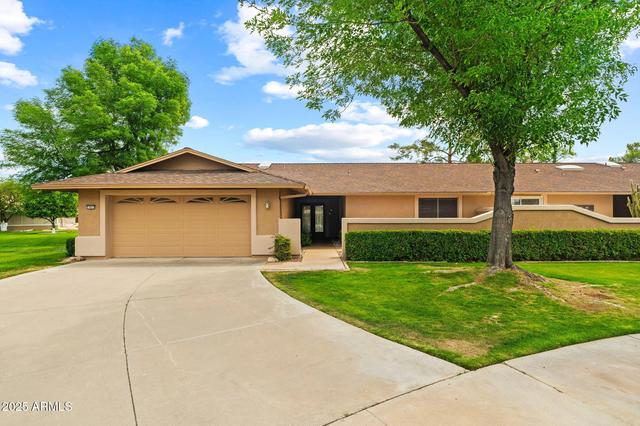 18842 N Lakeforest Dr, Sun City, AZ 85373 | MLS# 6866032 | 30 Photos ...