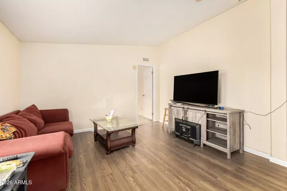 3521 W Lone Cactus Dr, Glendale, AZ 85308 | MLS# 6981453 | 27 Photos ...