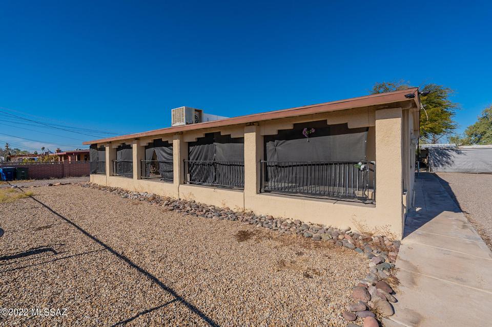 235 E Delta Rd, Tucson, AZ 85706 | 32 Photos - Movoto