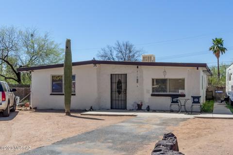 2561 W Alvaro Rd, Tucson, AZ 85746 | 40 Photos | MLS #22308480 - Movoto
