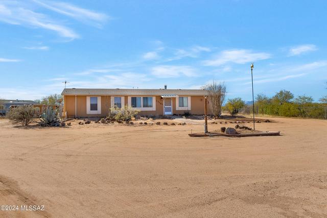 12161 W Catherine Ln, Tucson, AZ 85735 | 29 Photos - Movoto