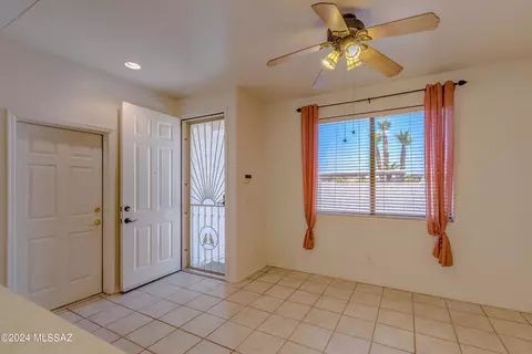 6105 W Red Sky Cir, Tucson, AZ 85713 | 47 Photos - Movoto