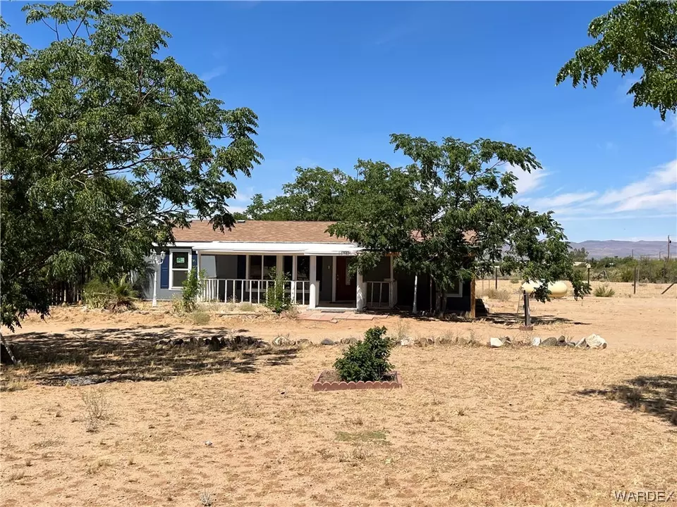 327 S Higley, Golden Valley, AZ 86413 | 52 Photos - Movoto