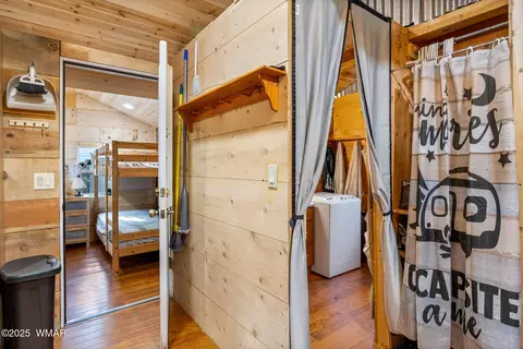 2190 Oval Dr, Overgaard, AZ 85933 | MLS# 255357 | 27 Photos - Movoto