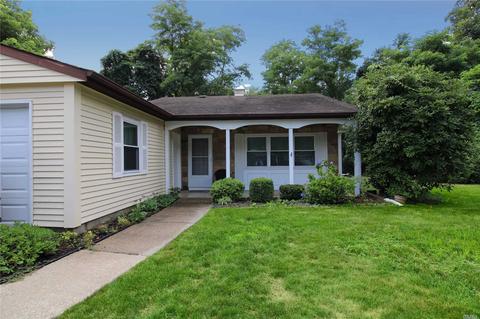 Leisure Village Ridge, NY real estate & homes for Sale - Movoto