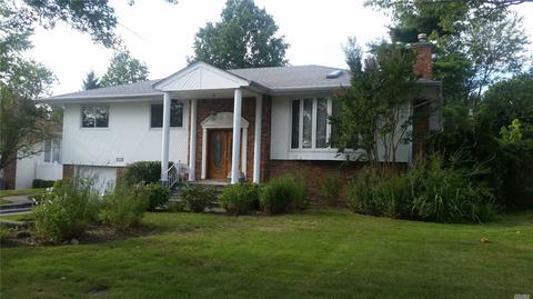 235 Robby Ln, Manhasset Hills, NY 11040 | 1 photo | MLS #3240192 - Movoto