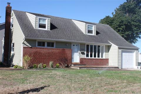 1618 Paula Ct, North Bellmore, NY 11710 | 31 Photos | MLS #3427708 - Movoto
