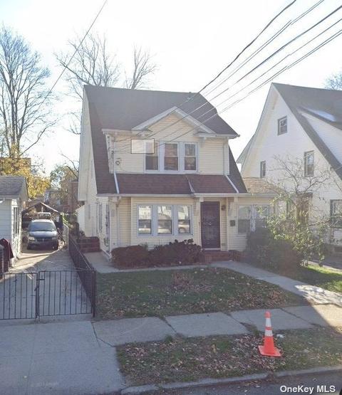 194-14 115th Rd, Saint Albans, NY 11412 | 1 photo | MLS #3434773 - Movoto