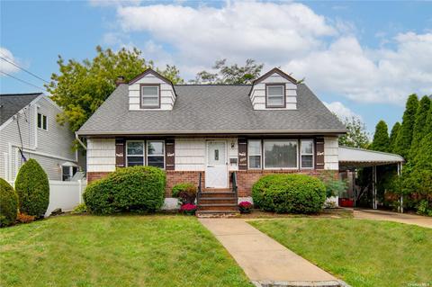 345 Courthouse Rd, Franklin Square, NY 11010 | 21 Photos - Movoto