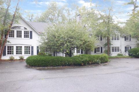 4 Meadow Spring Ln, Glen Cove, NY 11542 | 1 photo | MLS #3437213 - Movoto