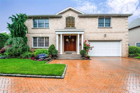 11 Lafayette Dr, Woodmere, NY 11598 | 29 Photos | MLS #3447232 - Movoto