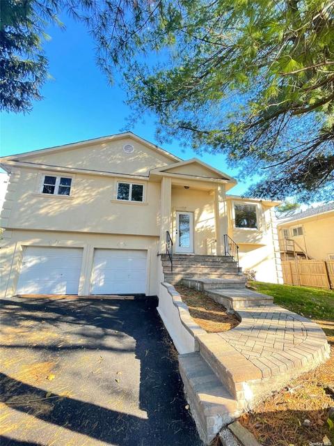 11 Lafayette Dr, Woodmere, NY 11598 | 29 Photos | MLS #3447232 - Movoto