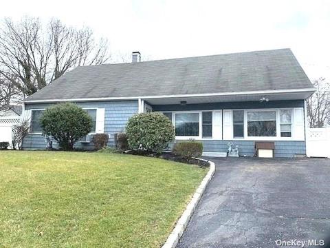 105 S Bicycle Path, Selden, NY 11784 | 26 Photos - Movoto