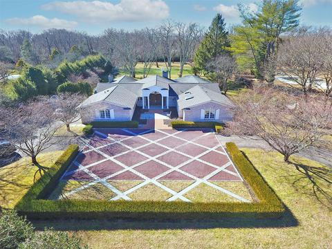 16 Applegreen Dr, Old Westbury, NY 11568 | 34 Photos | MLS #3458372 ...