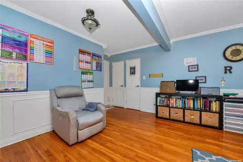 100-11 67th Rd #102, Forest Hills, NY 11375 | 18 Photos - Movoto