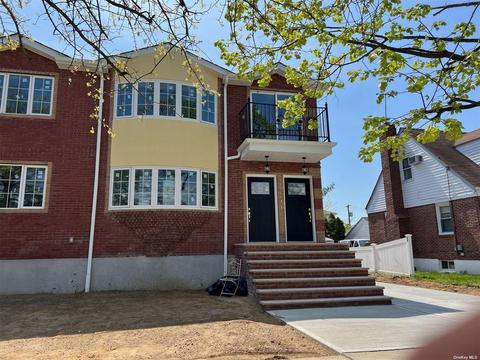 257-46 148th Ave, Rosedale, NY 11422 | 18 Photos | MLS #3461187 - Movoto