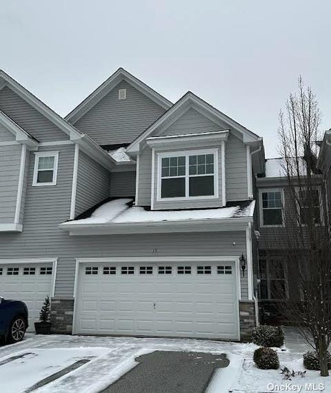 Condo/Townhouse Homes for Sale in Middletown NY