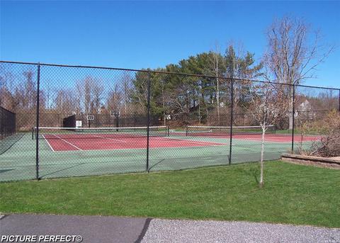 2 Hunt Club Dr #2, Coram, NY 11727 | 23 Photos | MLS #3469045 - Movoto