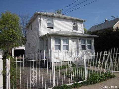 99 E Pennywood Ave, Roosevelt, NY 11575 | 8 Photos | MLS #3473482 - Movoto