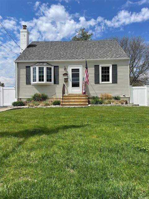 1646 Evans Pl, North Bellmore, NY 11710 | 23 Photos - Movoto
