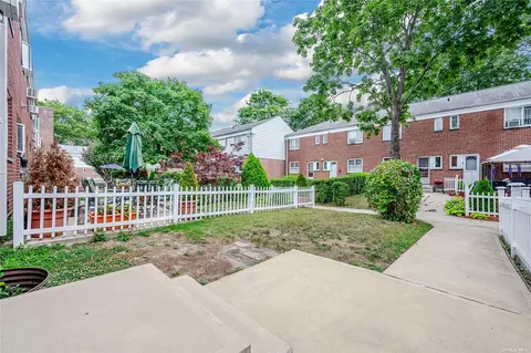 225-08 Hillside Ave #DUPLEX, Queens Village, NY 11427 | 10 Photos - Movoto