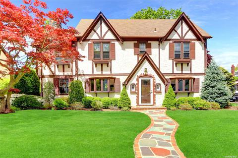 59 Garden St, Garden City, NY 11530 | 1 photo | MLS #3478112 - Movoto