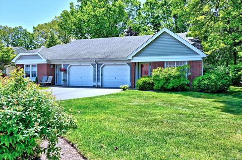 Leisure Glen, Ridge, NY real estate & homes for Sale - Movoto