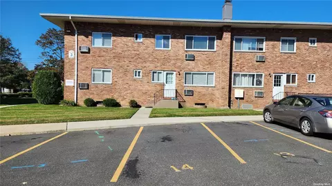 355 Route 111 #28, Smithtown, NY 11787 | 20 Photos - Movoto