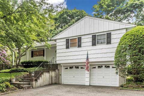 230 Woodbury Rd, Woodbury, NY 11797 | 25 Photos - Movoto