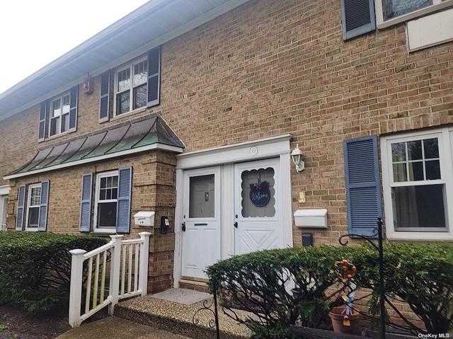 Patchogue, NY Condos & Townhouses with 2+ Beds & $0 - $225K Price For ...