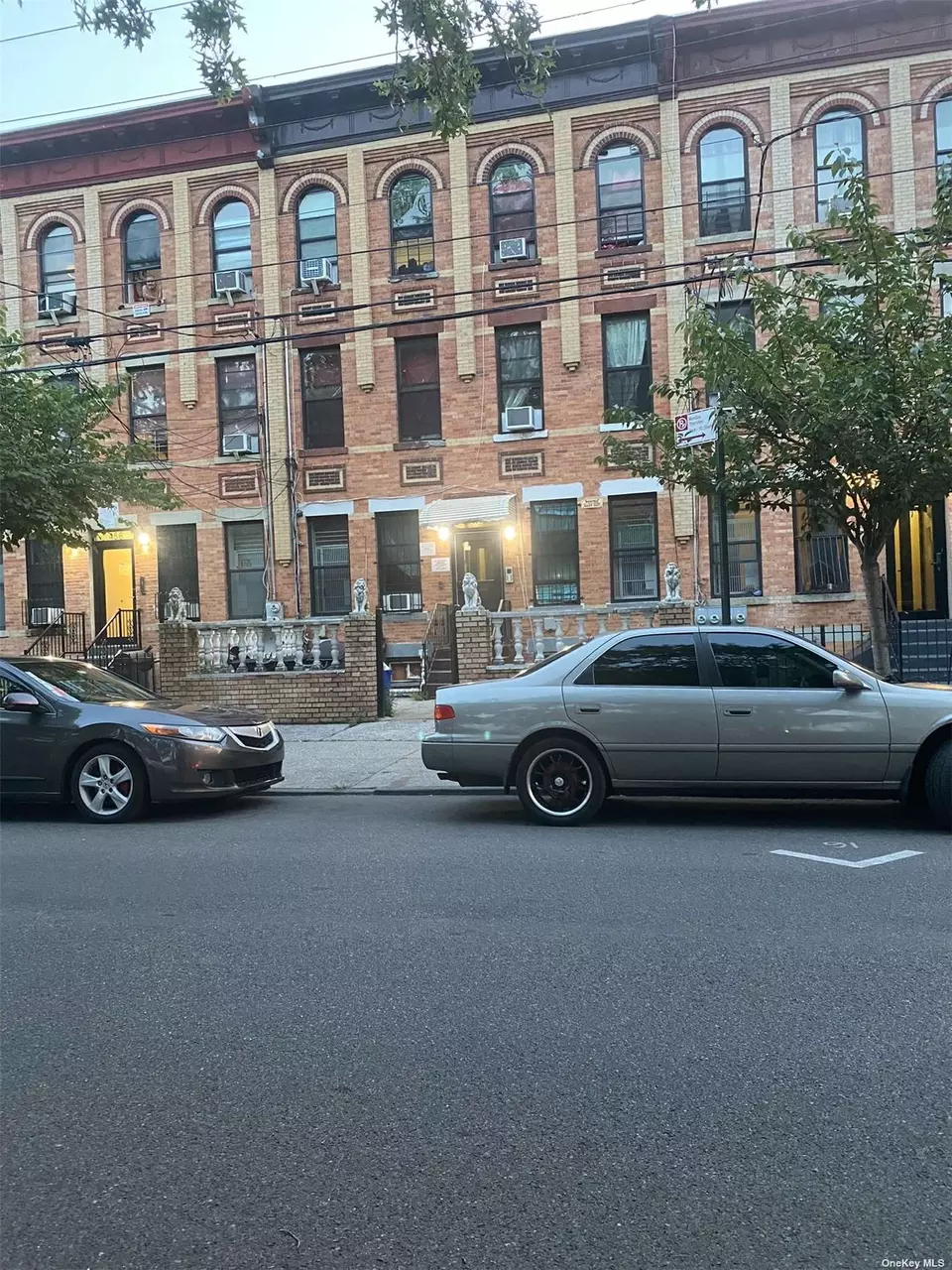 454 Bradford St, Brooklyn, NY 11207 - Movoto