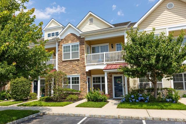 Brookhaven, NY Real Estate - Brookhaven Homes for Sale | Movoto