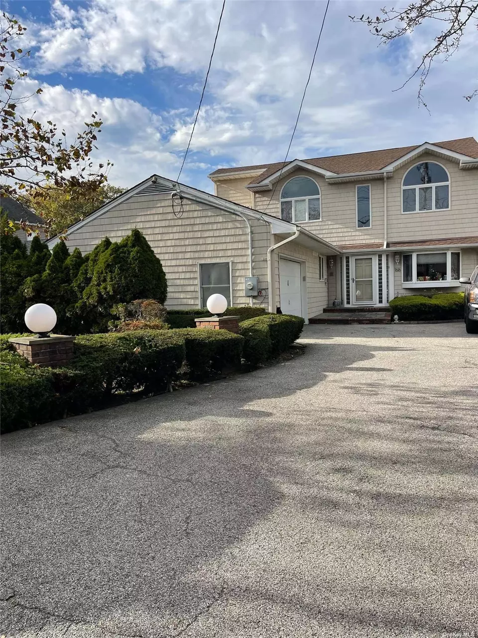 1616 Broadway, Hewlett, NY 11557 | 12 Photos - Movoto