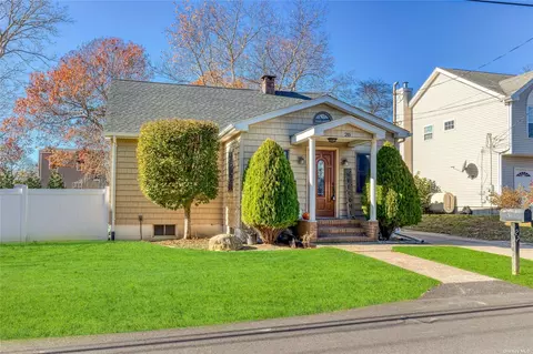 Leisure Glen, Ridge, NY Real Estate & Leisure Glen Homes For Sale - Movoto