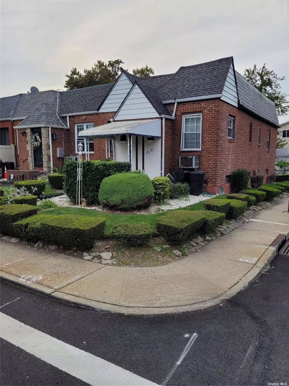 171-47 119th Rd, Jamaica, NY 11434 | 3 Photos - Movoto